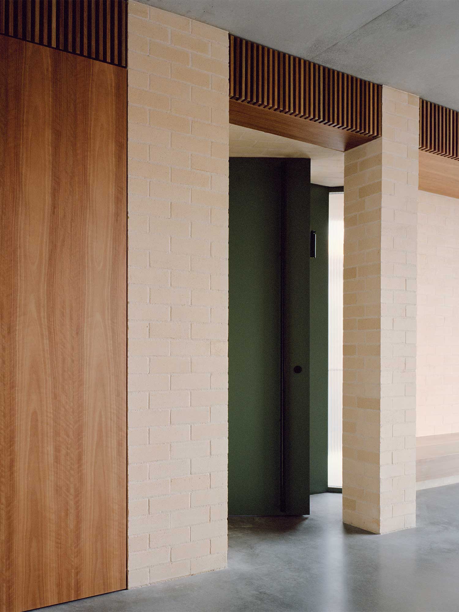 Bronte House – Robert Plumb Build