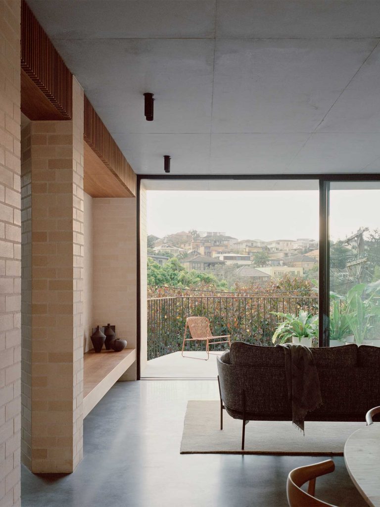 Bronte House – Robert Plumb Build