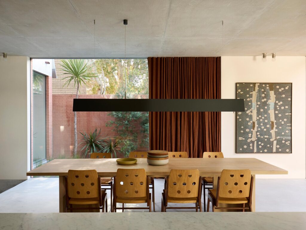 Clifton House – Robert Plumb Build