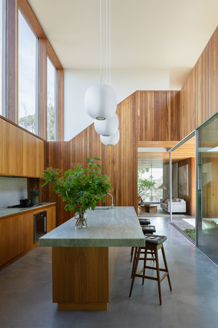 Courtyard House – Robert Plumb Build