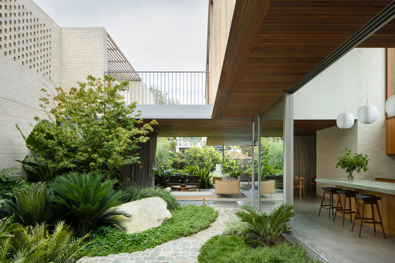 Courtyard House – Robert Plumb Build