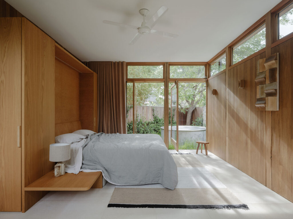 Love Shack – Robert Plumb Build